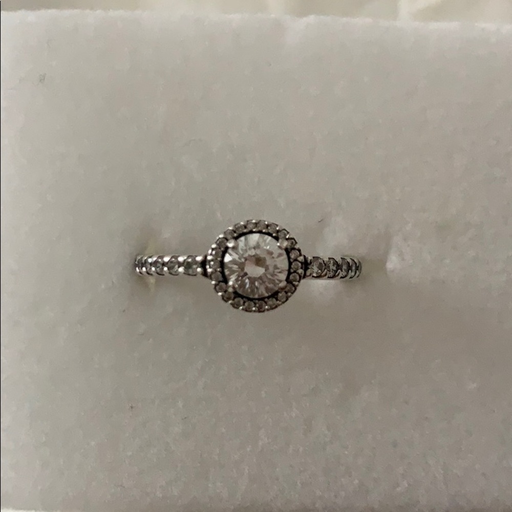 Authentic Pandora Round Sparkle Halo Ring - Gem